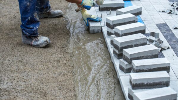 How much do pavers cost to install - Pavers Experts