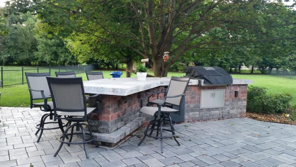 Top 5 Reasons to Install Pavers for Your Outdoor Kitchen - Pavers Experts